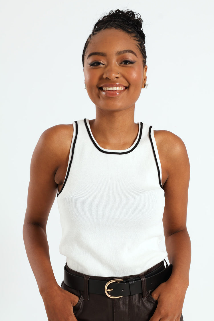 Tops & T-Shirts – LEGiT