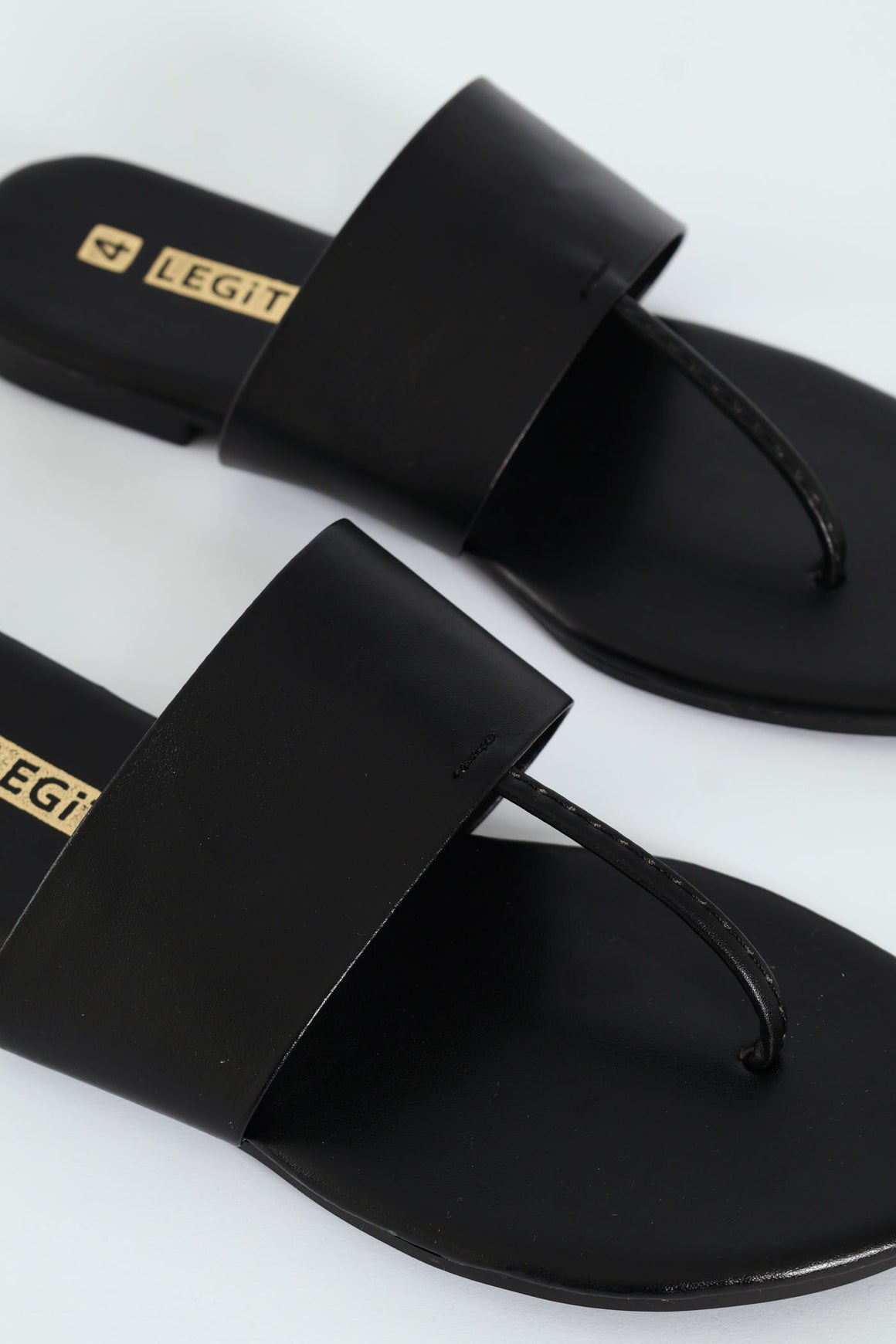 Sandals & Flip Flops – LEGiT