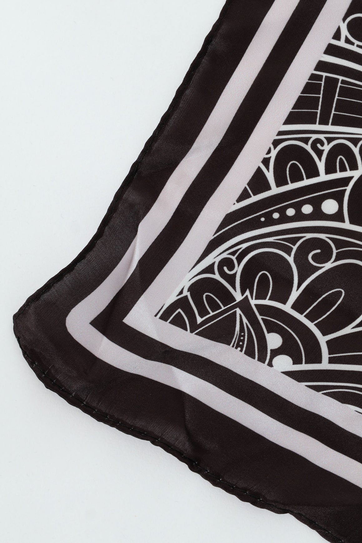 Scarves – LEGiT
