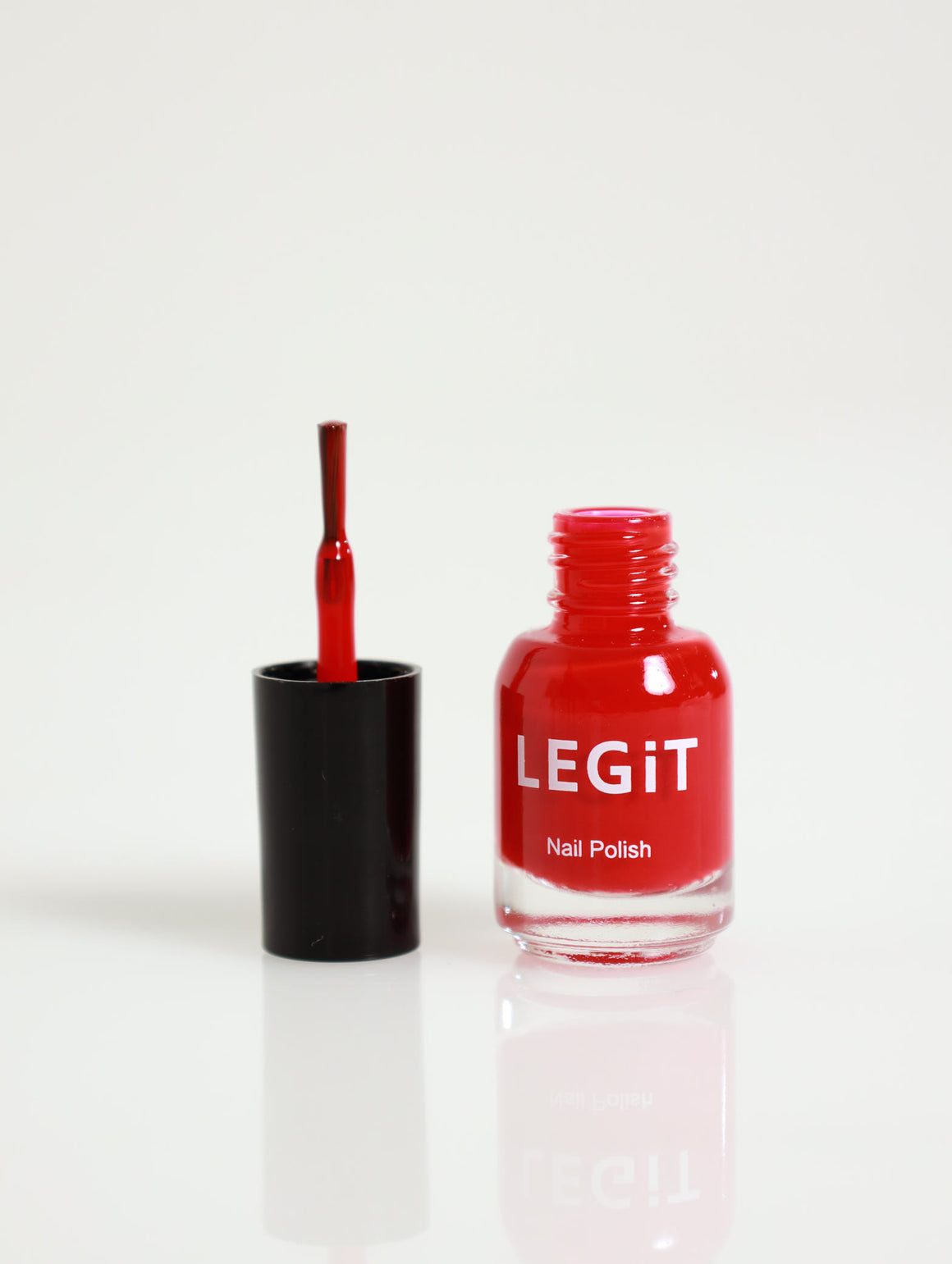 Nails – LEGiT