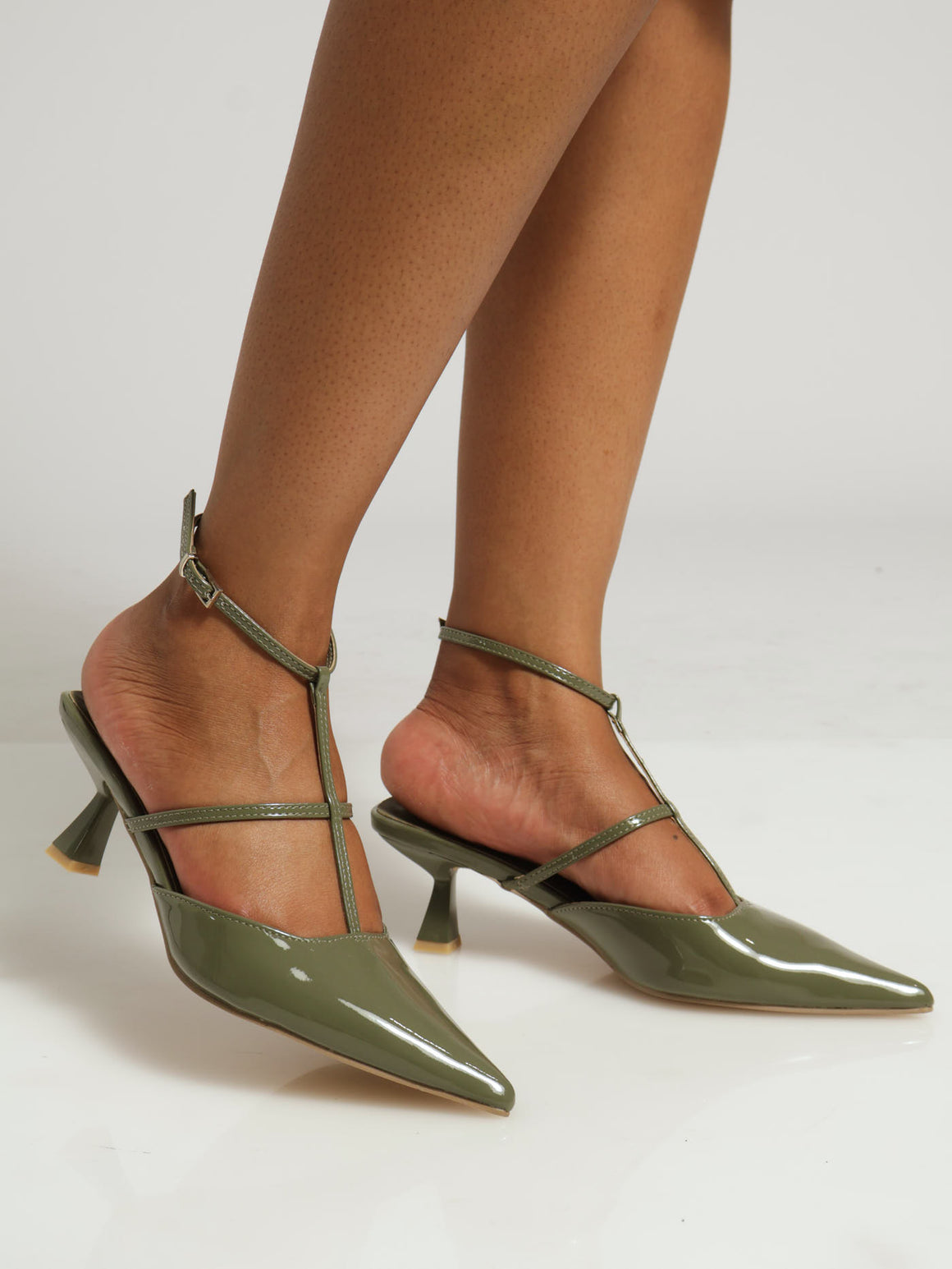 Heels – LEGiT