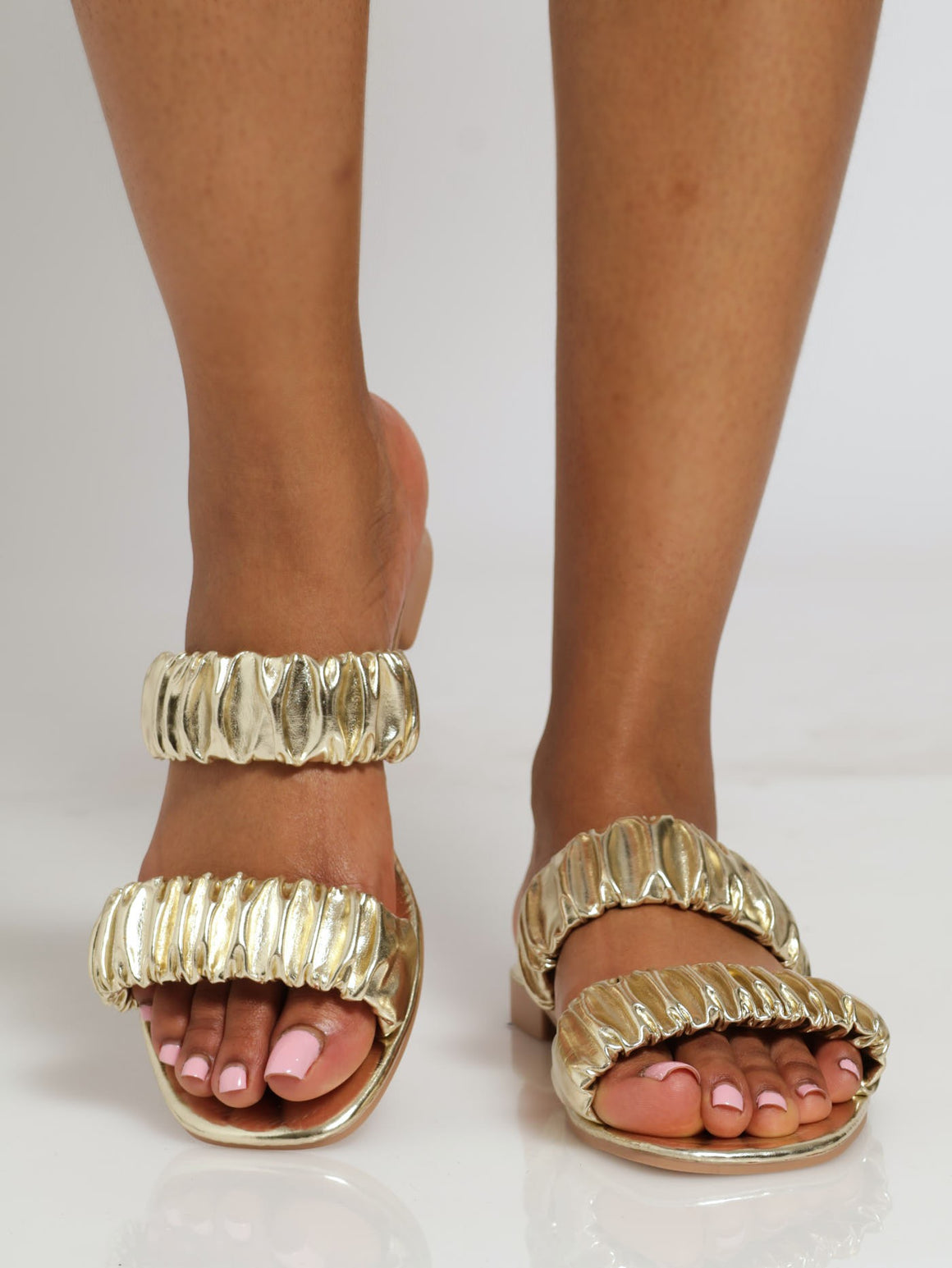 Sandals & Flip Flops – LEGiT