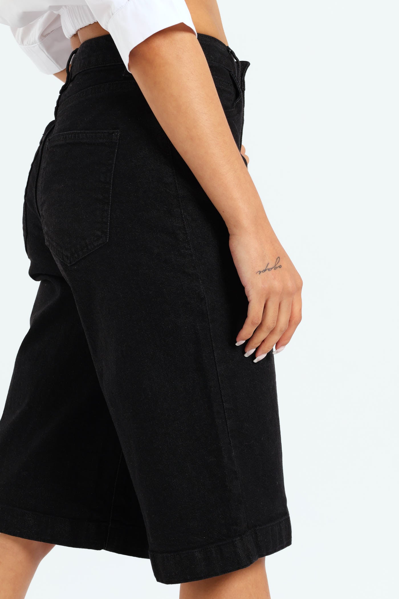 Denim Jort - Black – LEGiT