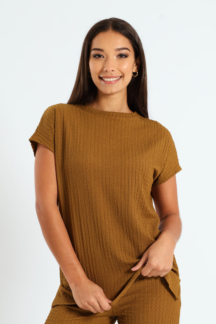 Tops & T-Shirts – LEGiT