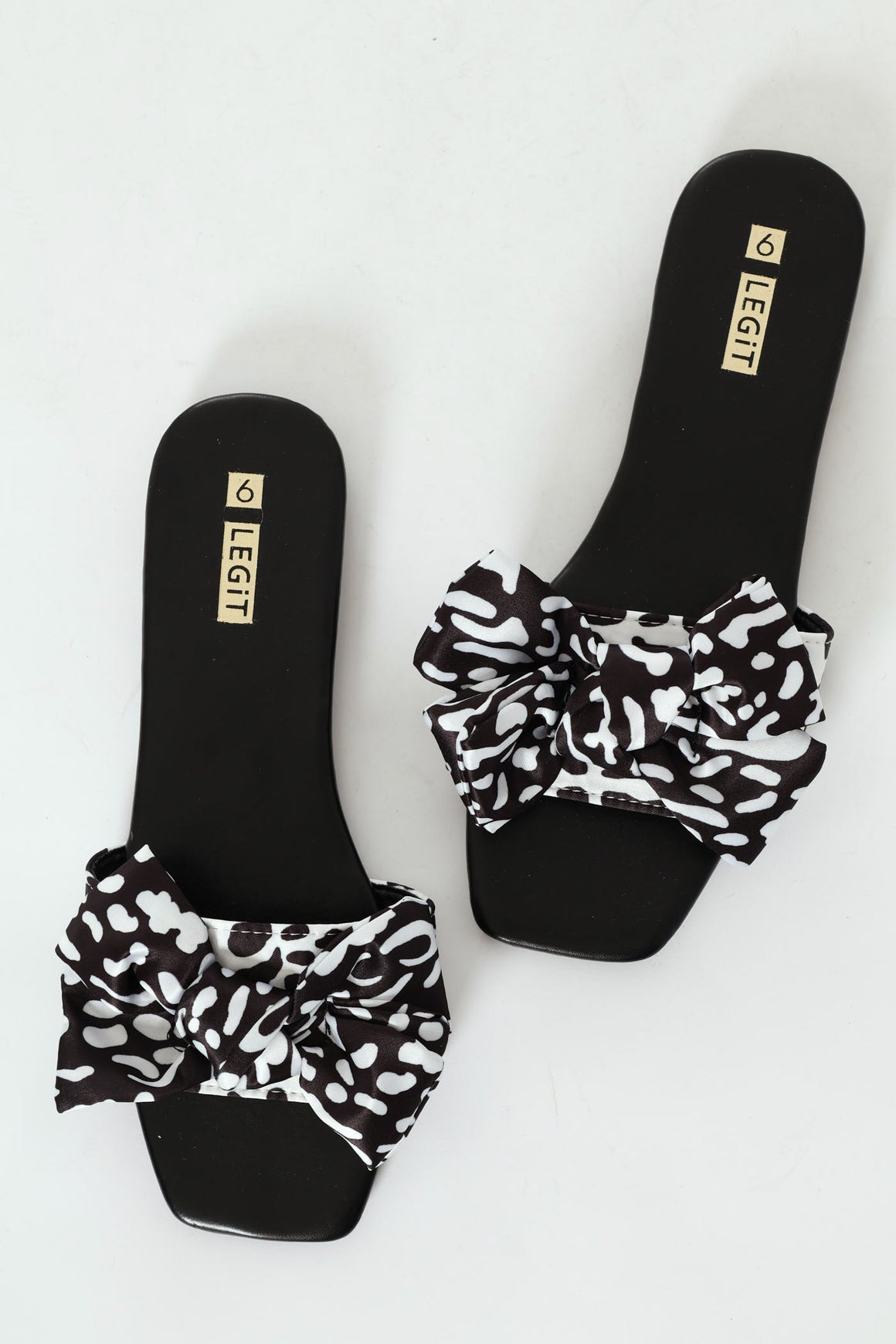 Sandals & Flip Flops – LEGiT