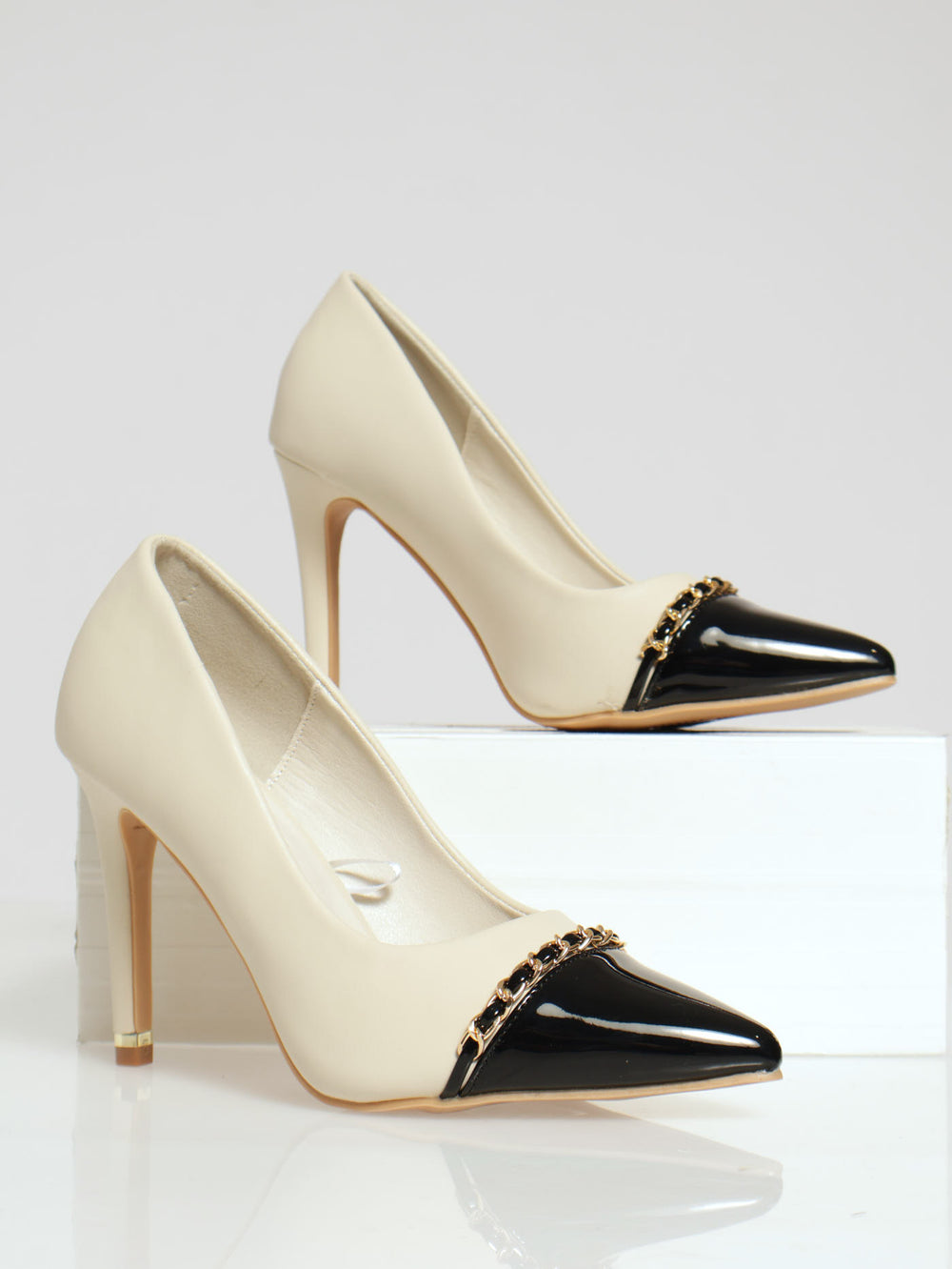 Stiletto Pointy Full Court Heel With Toe Cap - White/Black – LEGiT