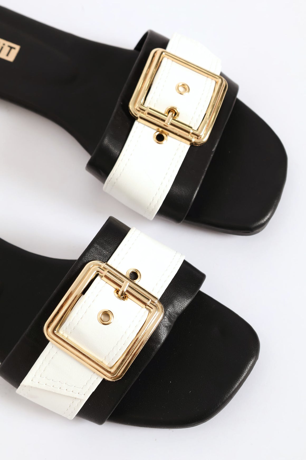 Sandals & Flip Flops – LEGiT