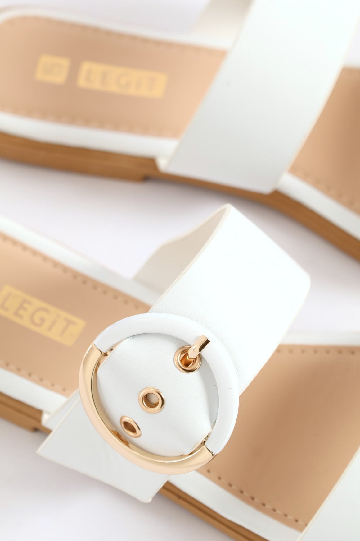 Sandals & Flip Flops – LEGiT