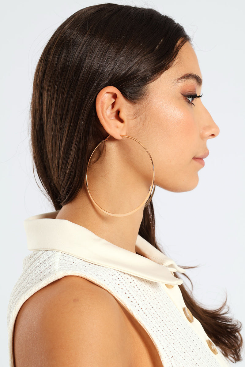 Large Hoop Earrings - Gold – LEGiT