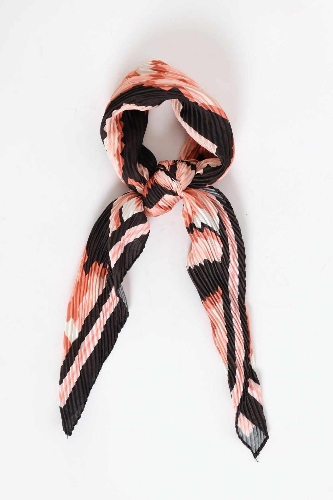 Scarves – LEGiT