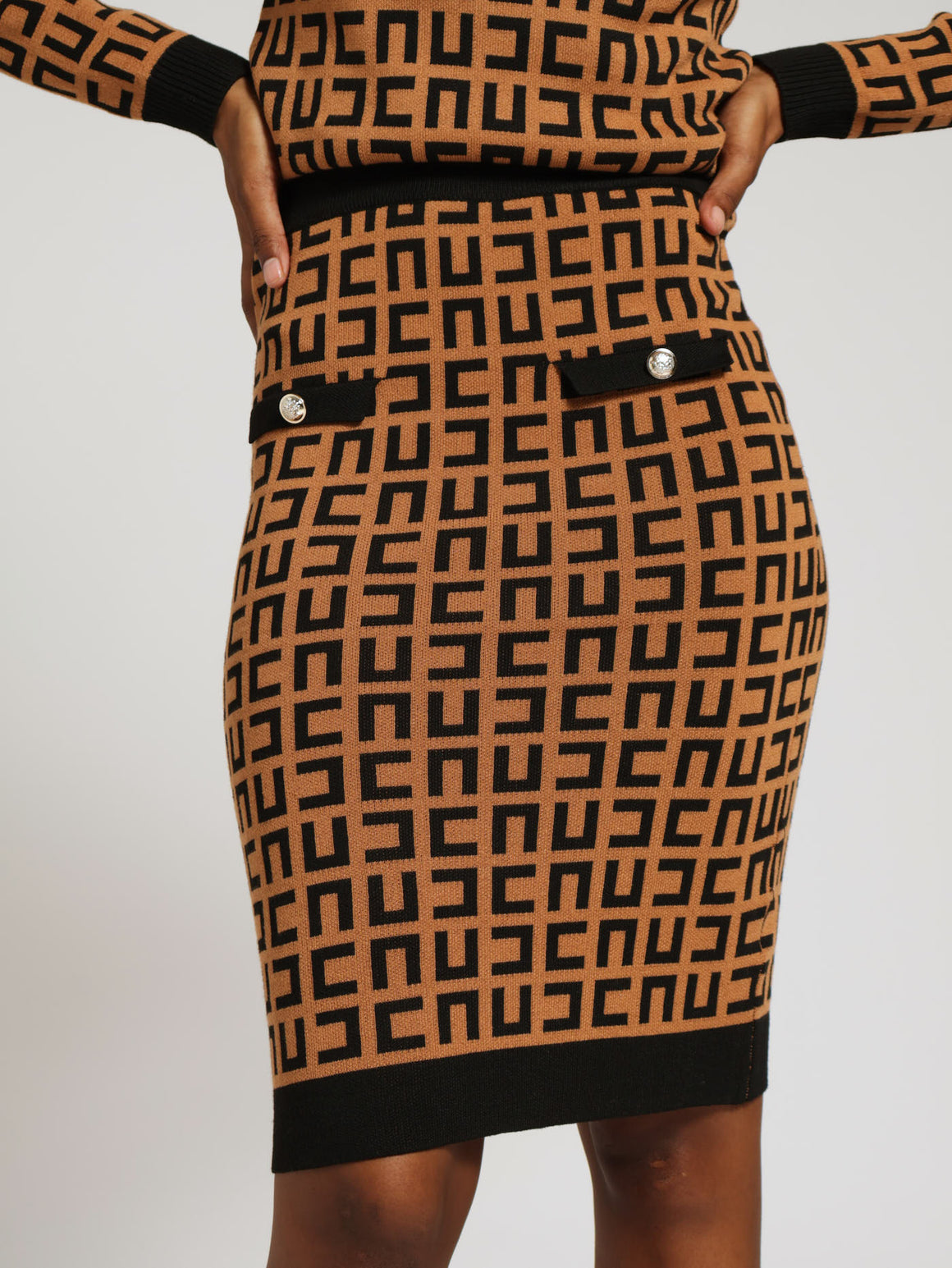 Skirts – LEGiT
