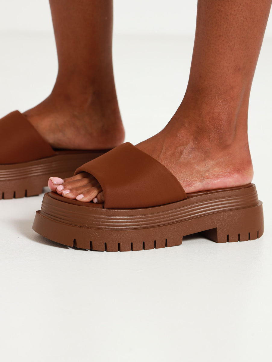 Chunky Flatform Neoprene Sandal – LEGiT