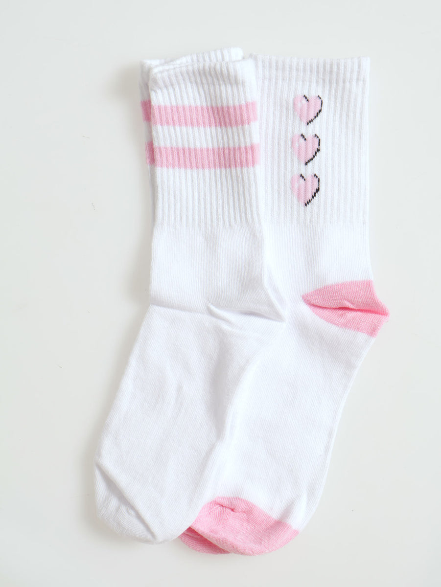 2 Pack Heart Crew Socks – LEGiT