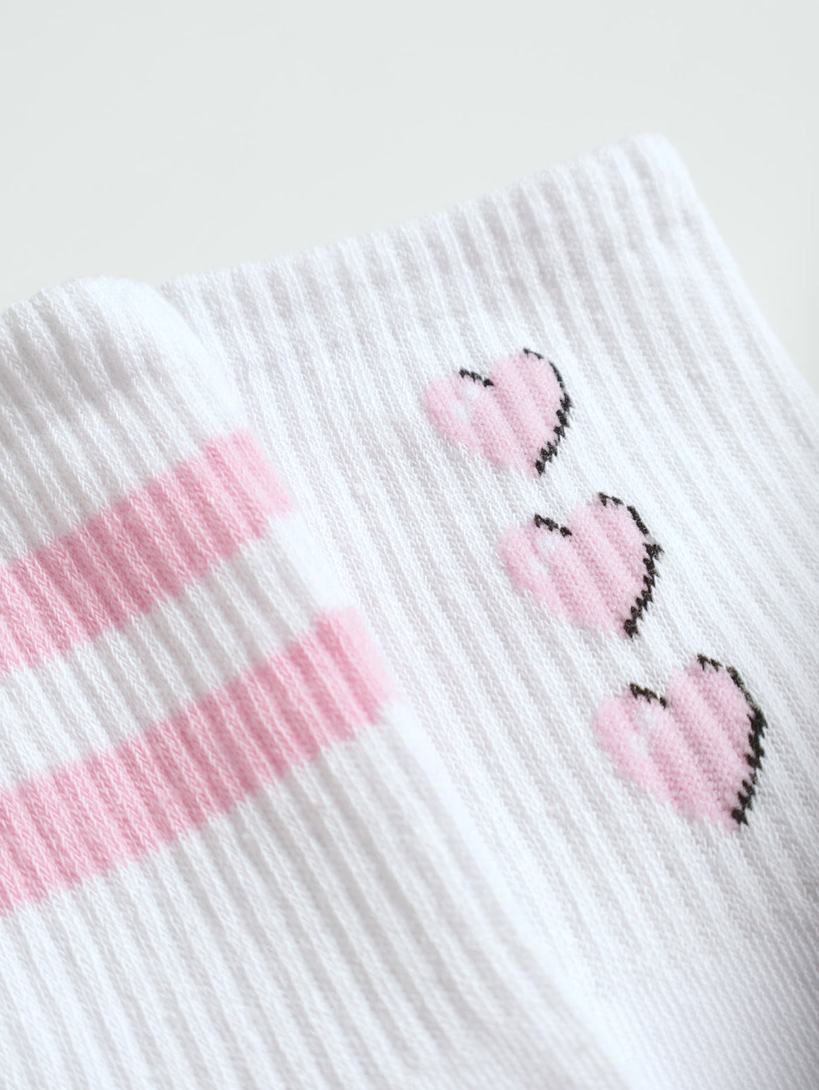 Hosiery & Socks – LEGiT