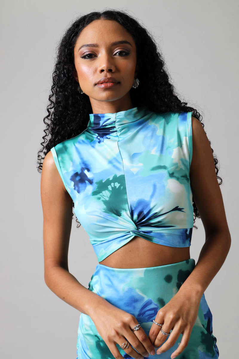 Sleevelss Wrap Crop Top - Blue – LEGiT