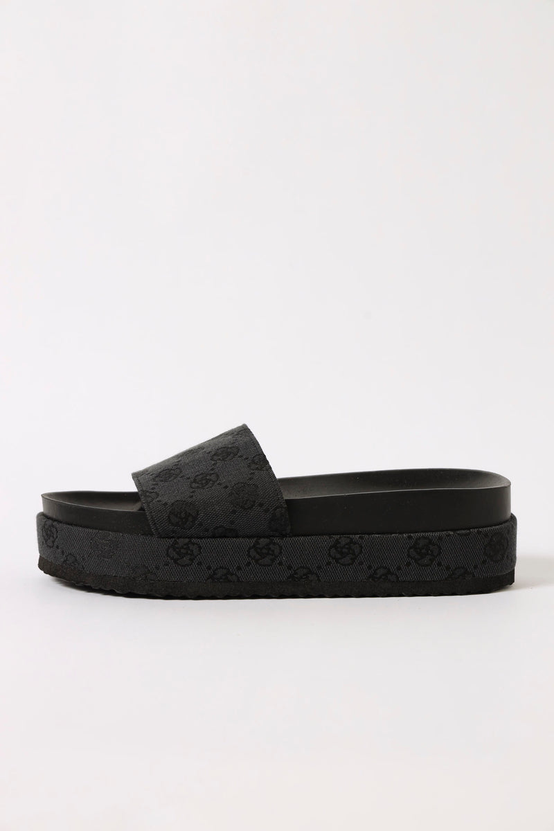 Printed Texture Flatform Sandal - Multi – LEGiT