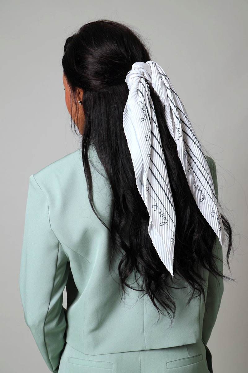 Geometric Pleated Scarf - Black – LEGiT