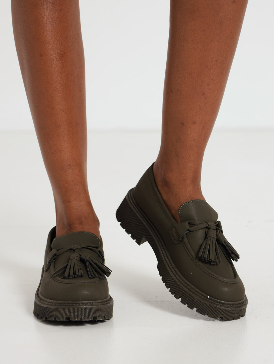 Bow Tassle Chunky Cleated Loafer – LEGiT